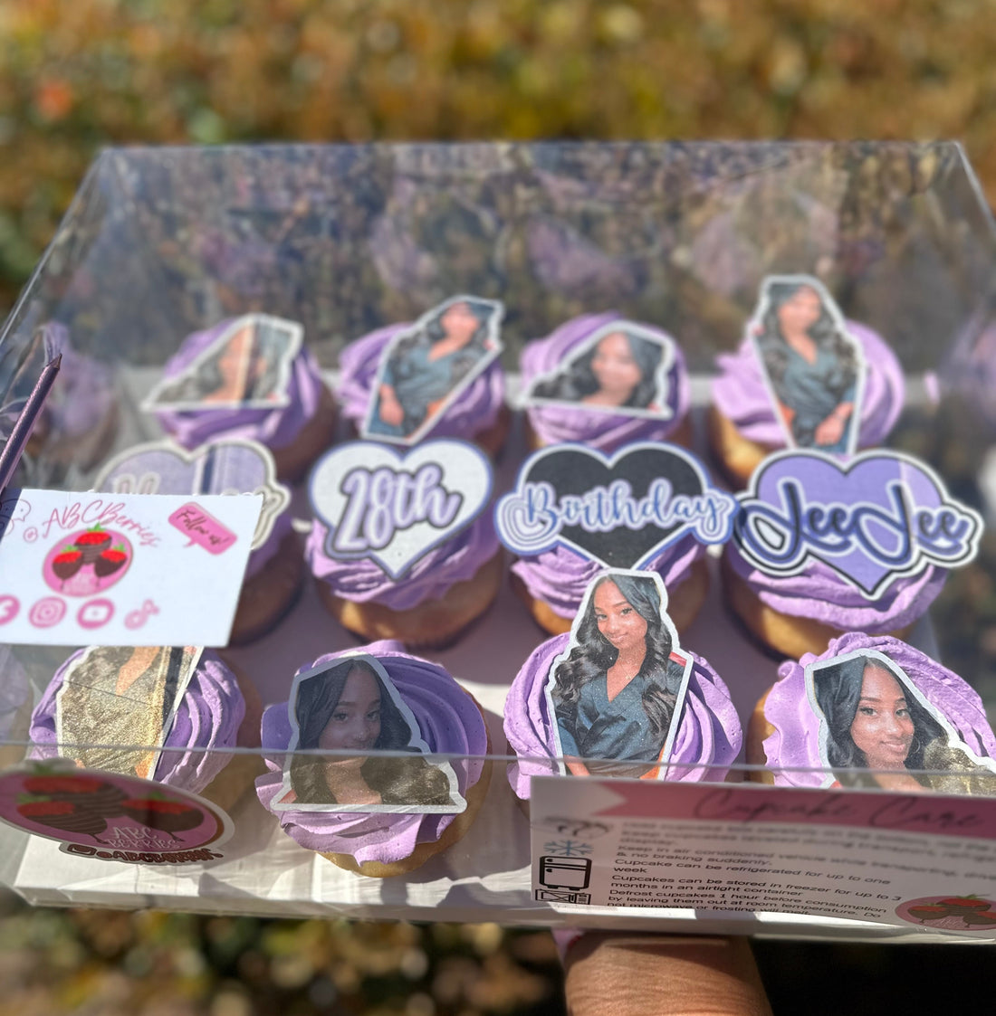 Cupcakes (Decorated) – ABC Berries & Sweets